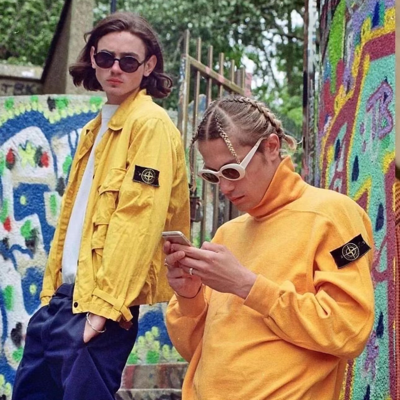 Produk saya punya banyak Stone Island | Shopee Indonesia