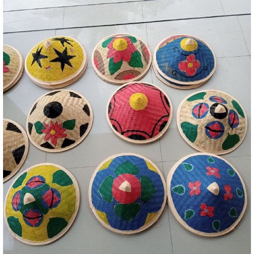 Gambar Topi Petani Kartun