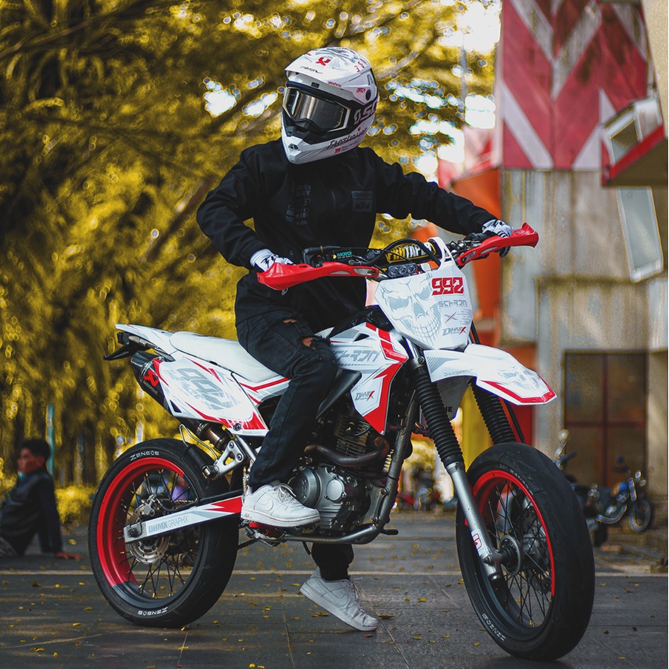 Produk Dhmx Graphx | Shopee Indonesia