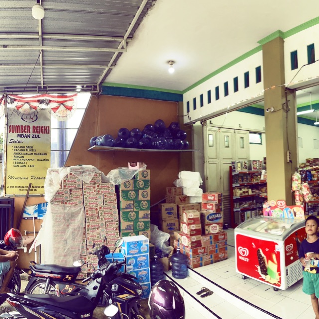 Produk Snack sumber rejeki mbak zul | Shopee Indonesia