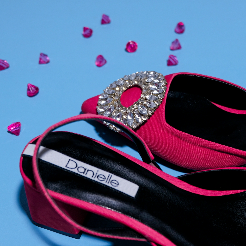 Produk Danielle Shoes | Shopee Indonesia