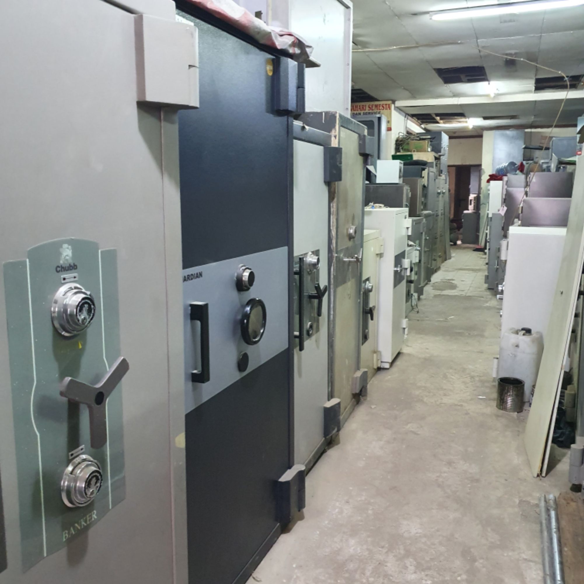 Produk PD ROXY - Jual - beli Brankas | Shopee Indonesia