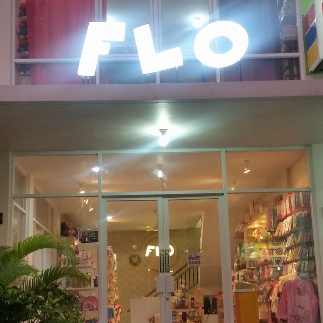 Produk FLO Gift Shop | Shopee Indonesia