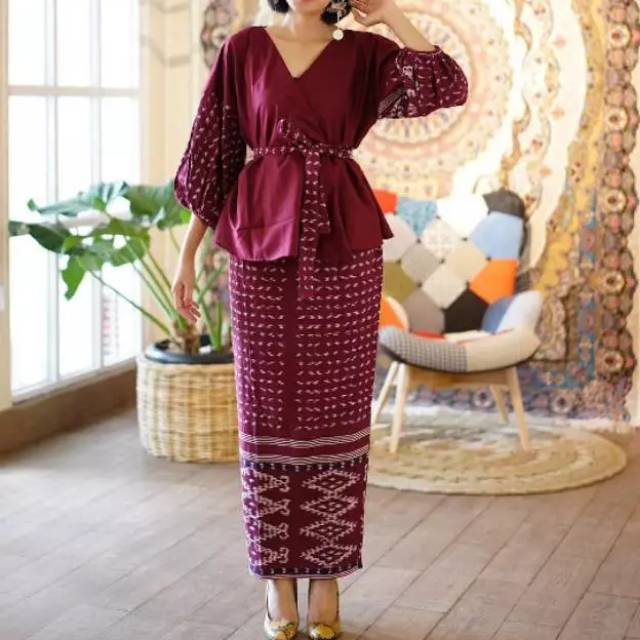 Produk GALERI TENUN IKAT | Shopee Indonesia
