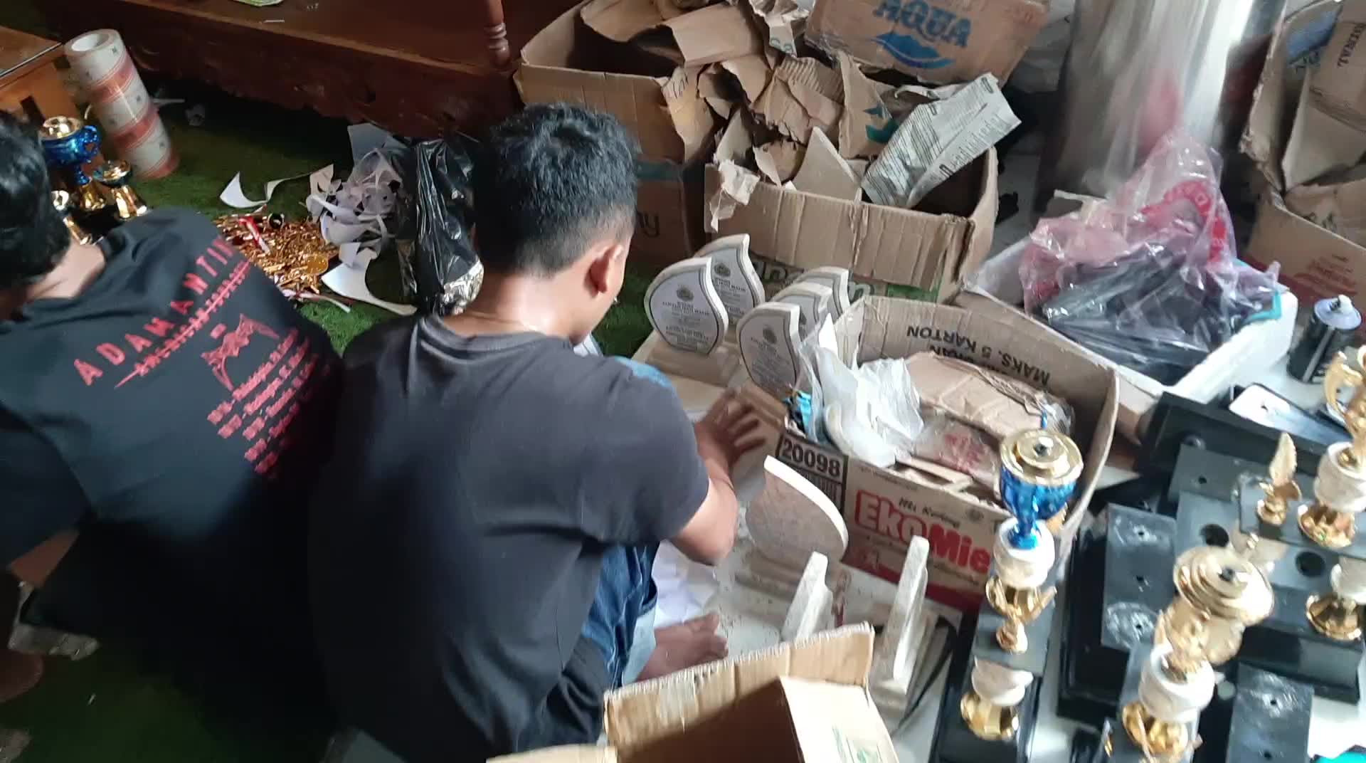 Produk RAJA TROPHY | Shopee Indonesia
