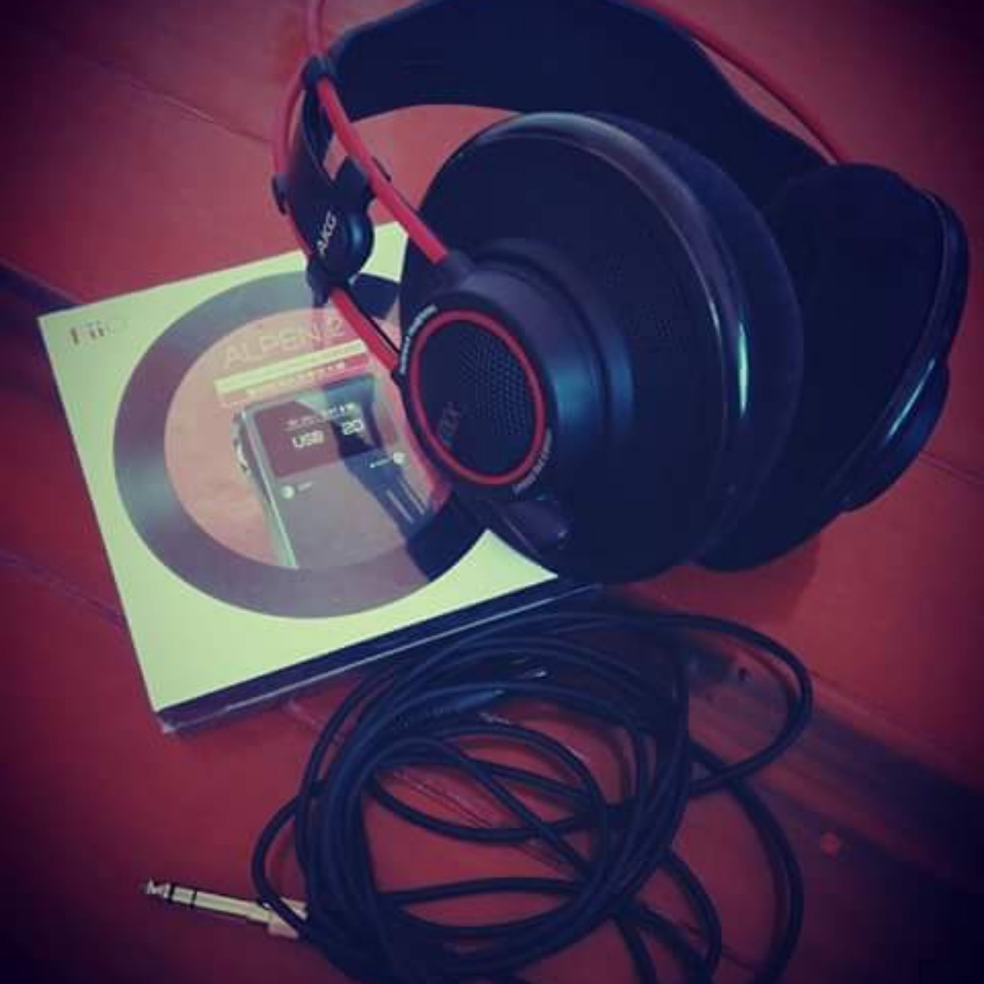 Produk NiQ Audio | Shopee Indonesia