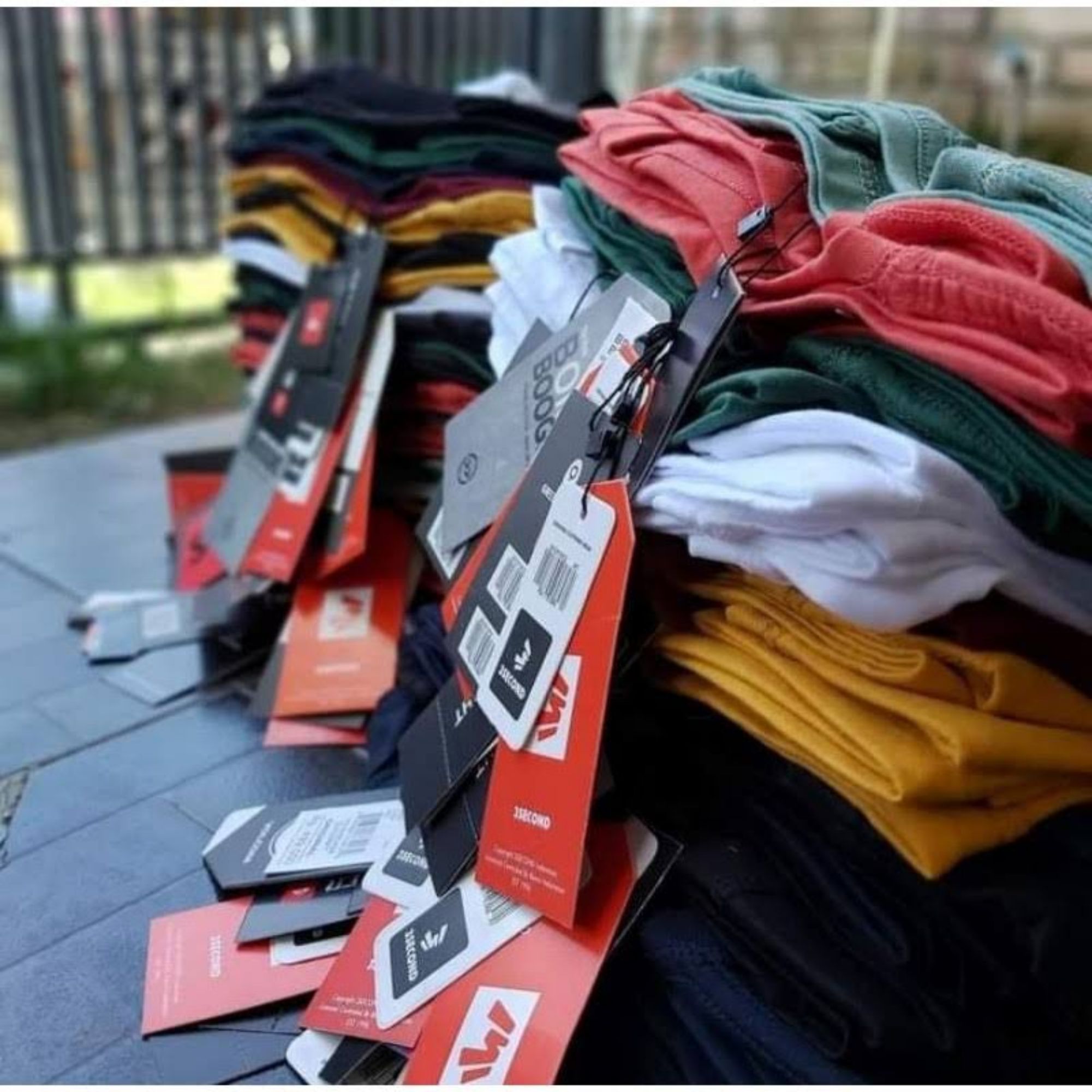 Produk Am.clothing | Shopee Indonesia