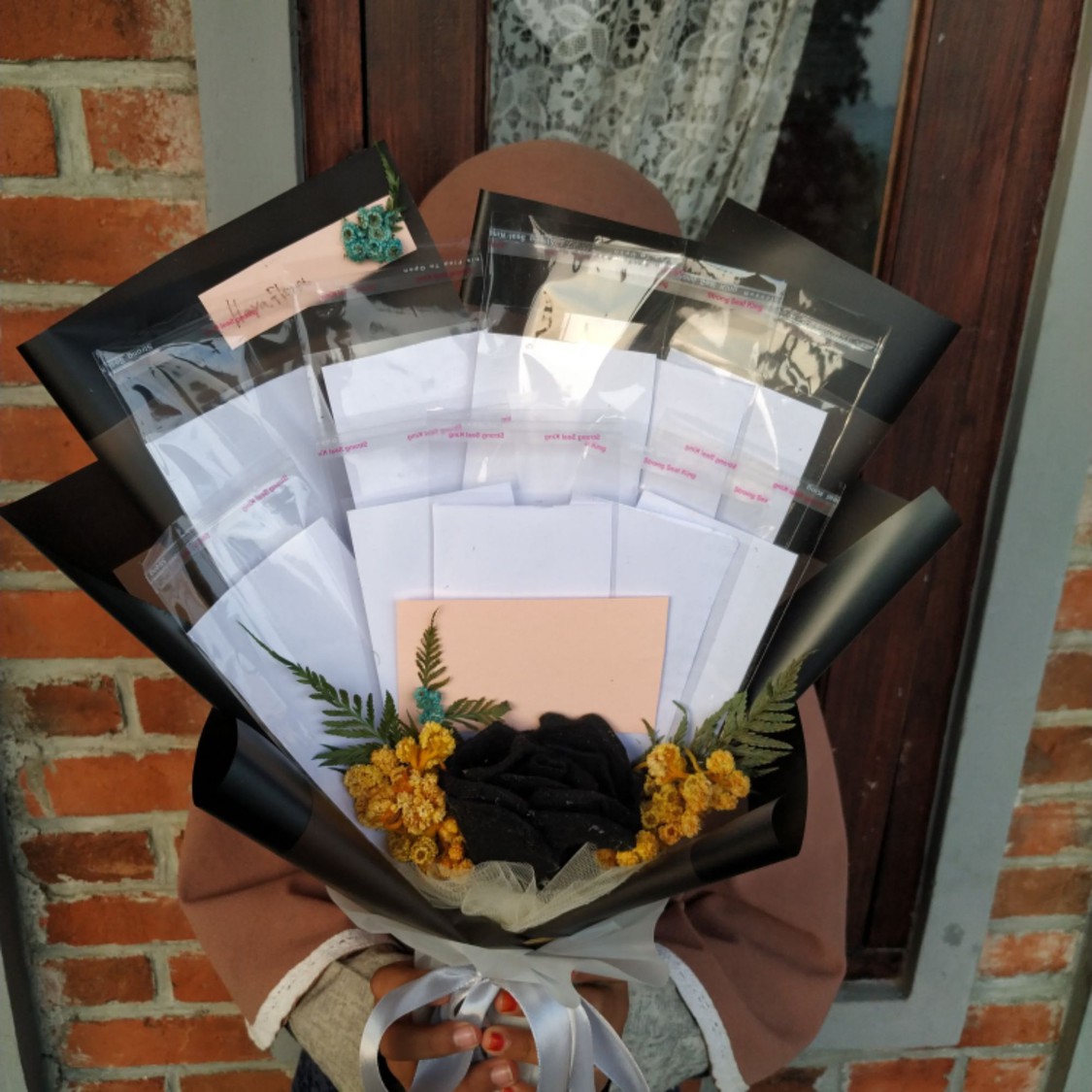 Produk Haya.florist | Shopee Indonesia