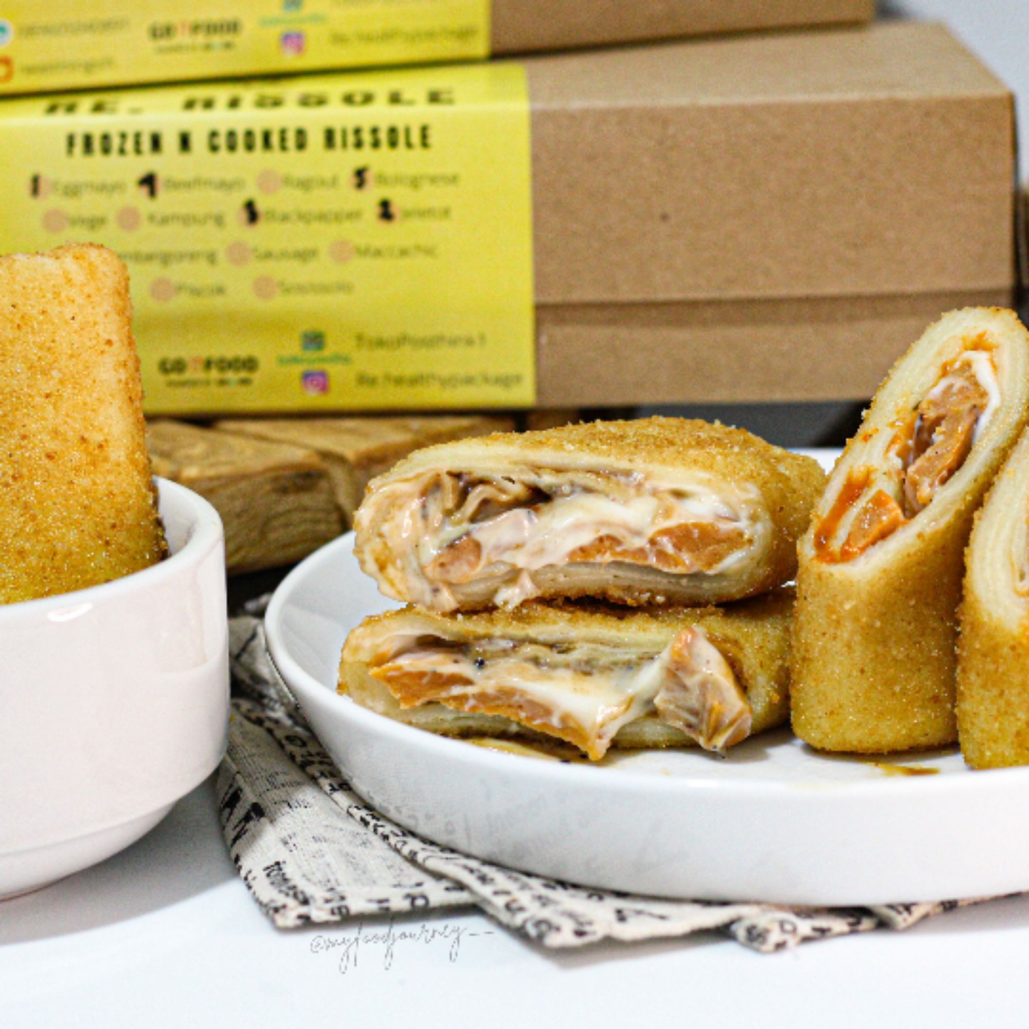Produk Risoles RE. | Shopee Indonesia