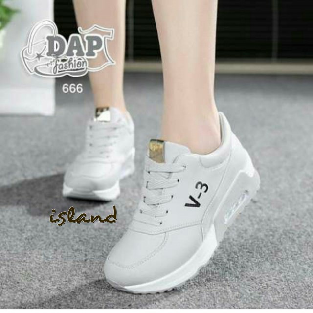 Produk DM SHOES | Shopee Indonesia
