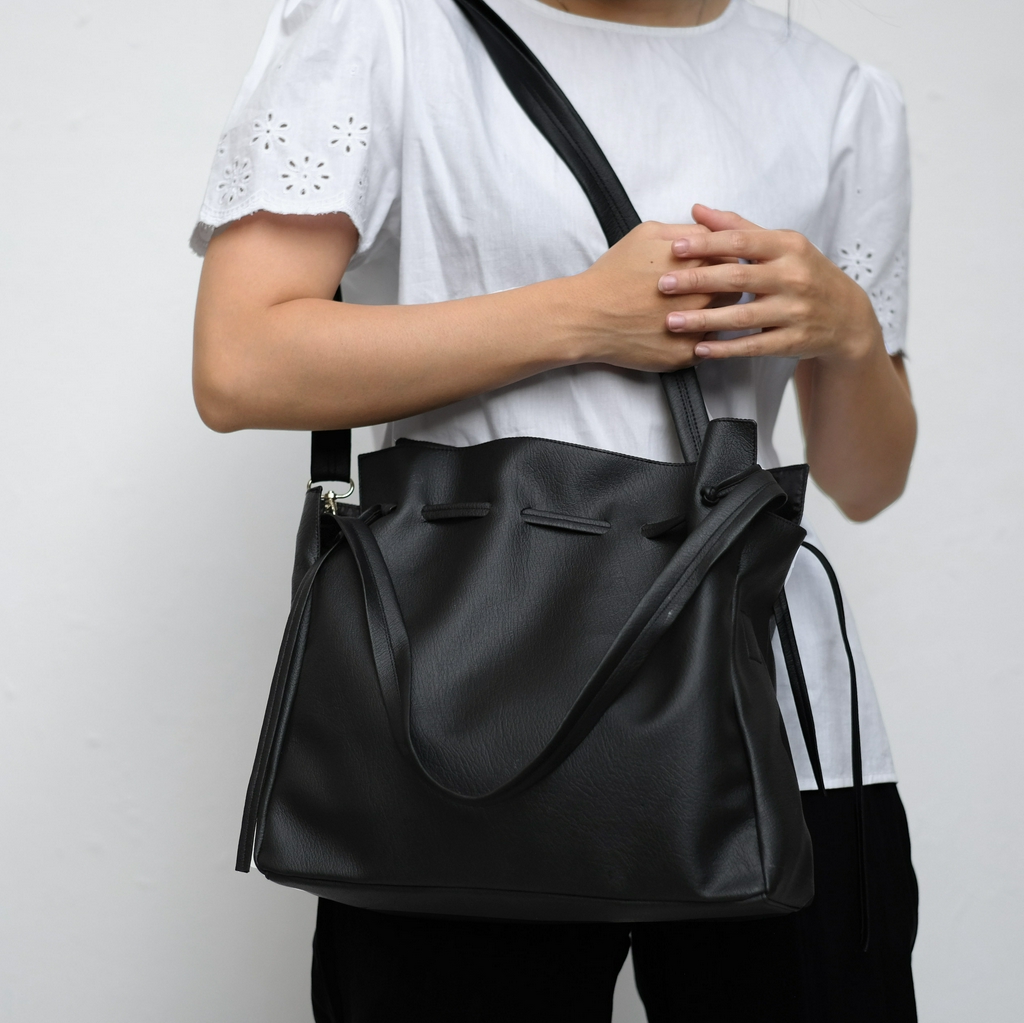 Produk bree studios | Shopee Indonesia