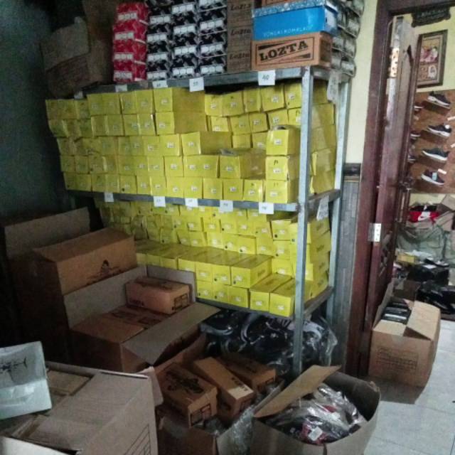 Produk Martin rumah sepatu | Shopee Indonesia
