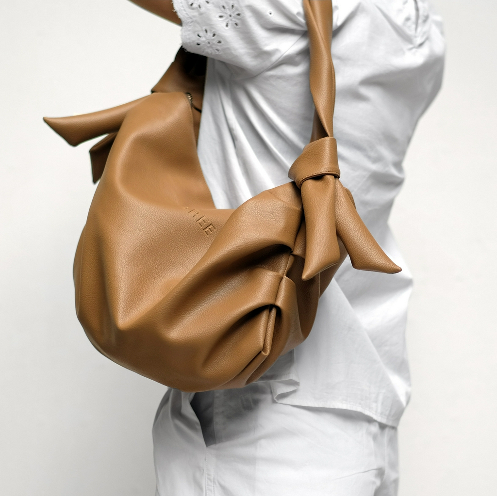 Produk bree studios | Shopee Indonesia