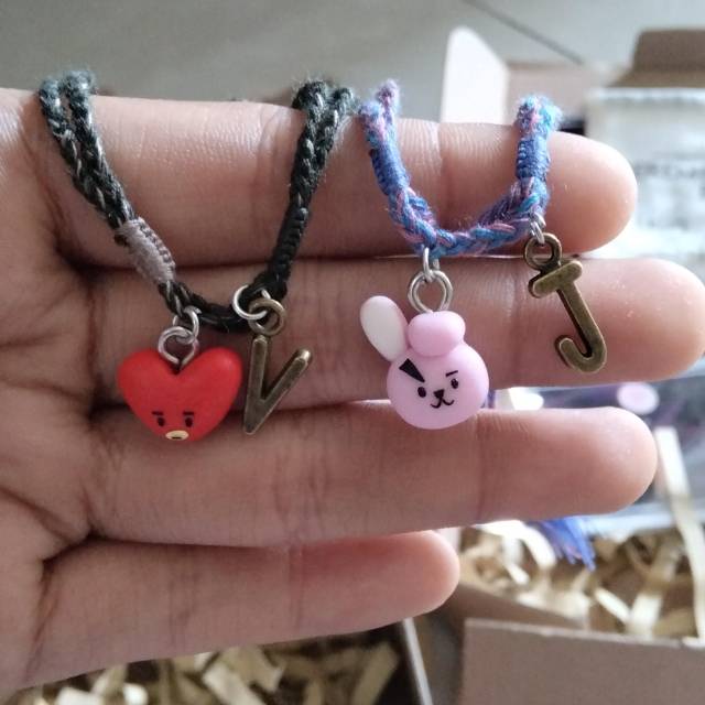 Produk taetae.merch | Shopee Indonesia