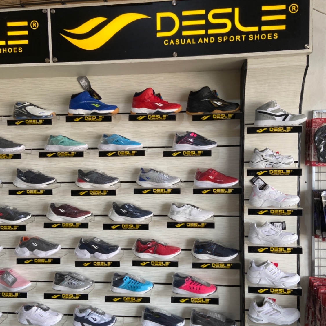Produk Hdyt_Shoes | Shopee Indonesia