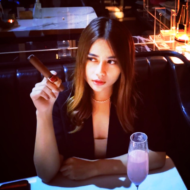 Produk riany_gusselastian | Shopee Indonesia