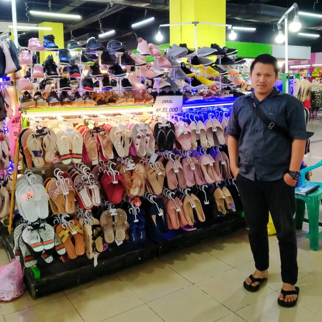 Produk Rizki Feri shoes | Shopee Indonesia