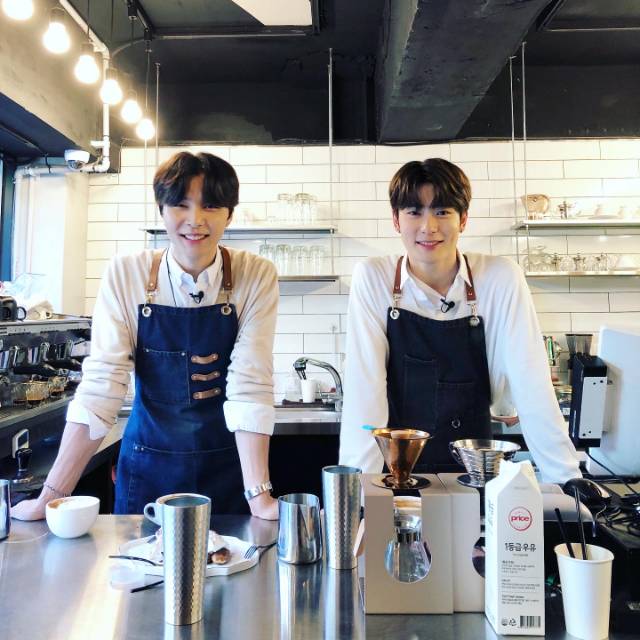 Produk Kpop Chingu | Shopee Indonesia