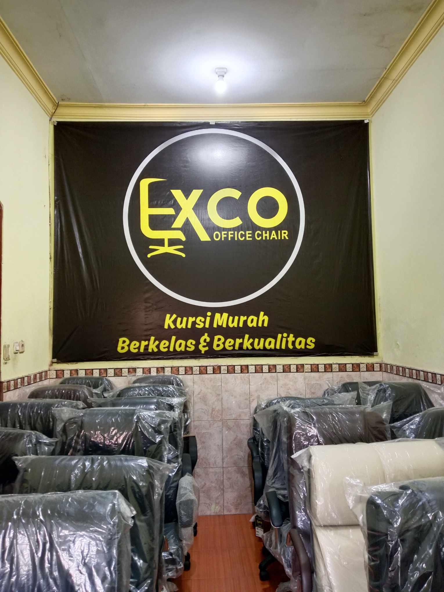 Produk Rumah Kursi EXCO | Shopee Indonesia