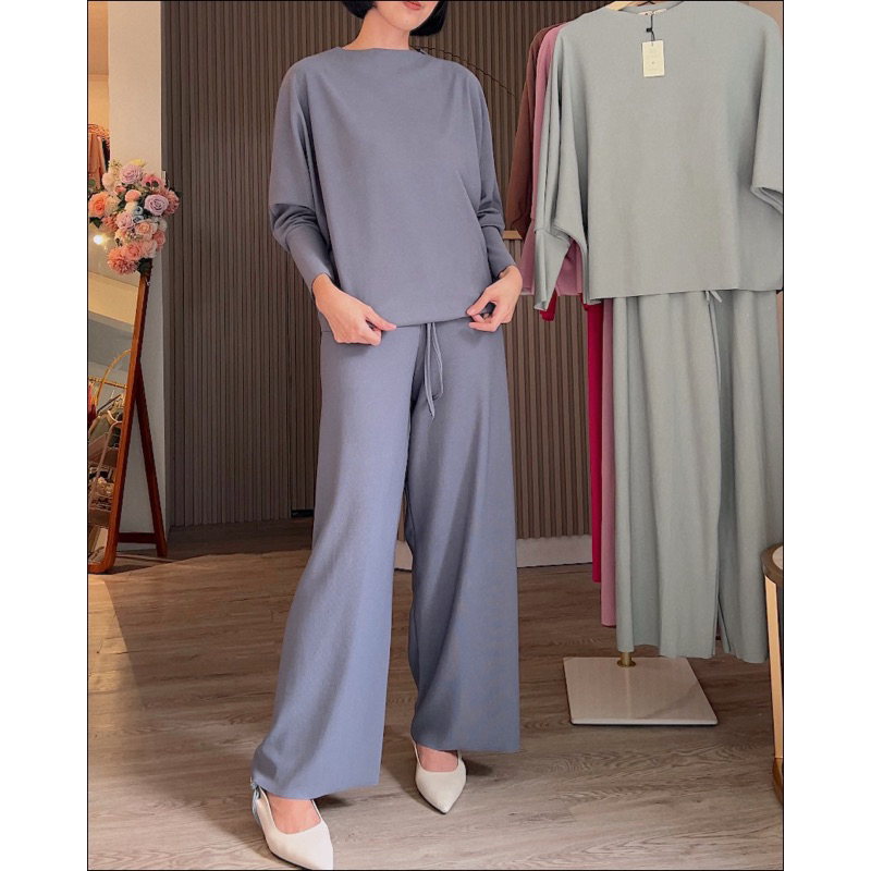 Produk chic.square | Shopee Indonesia