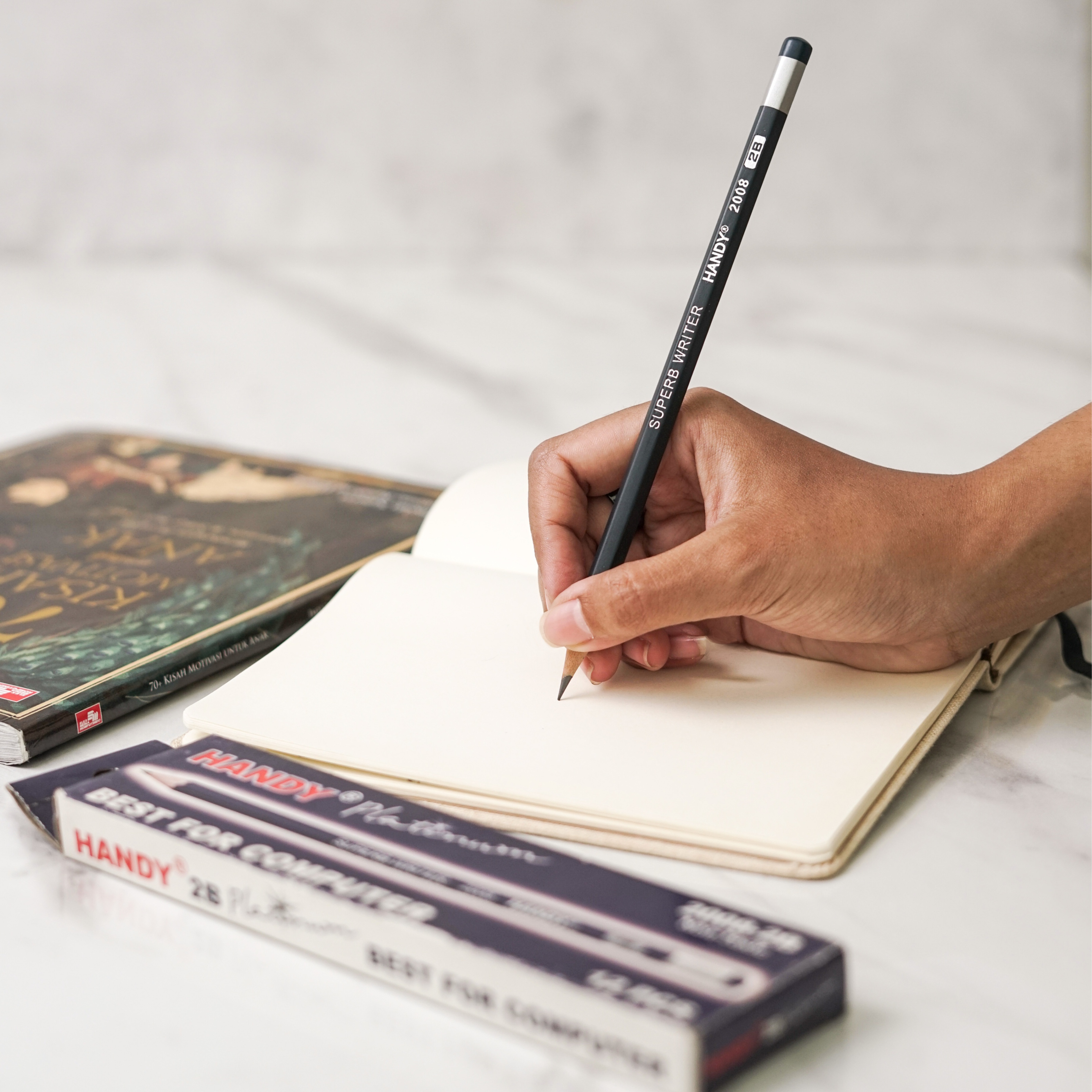 Produk HANDY Stationery | Shopee Indonesia