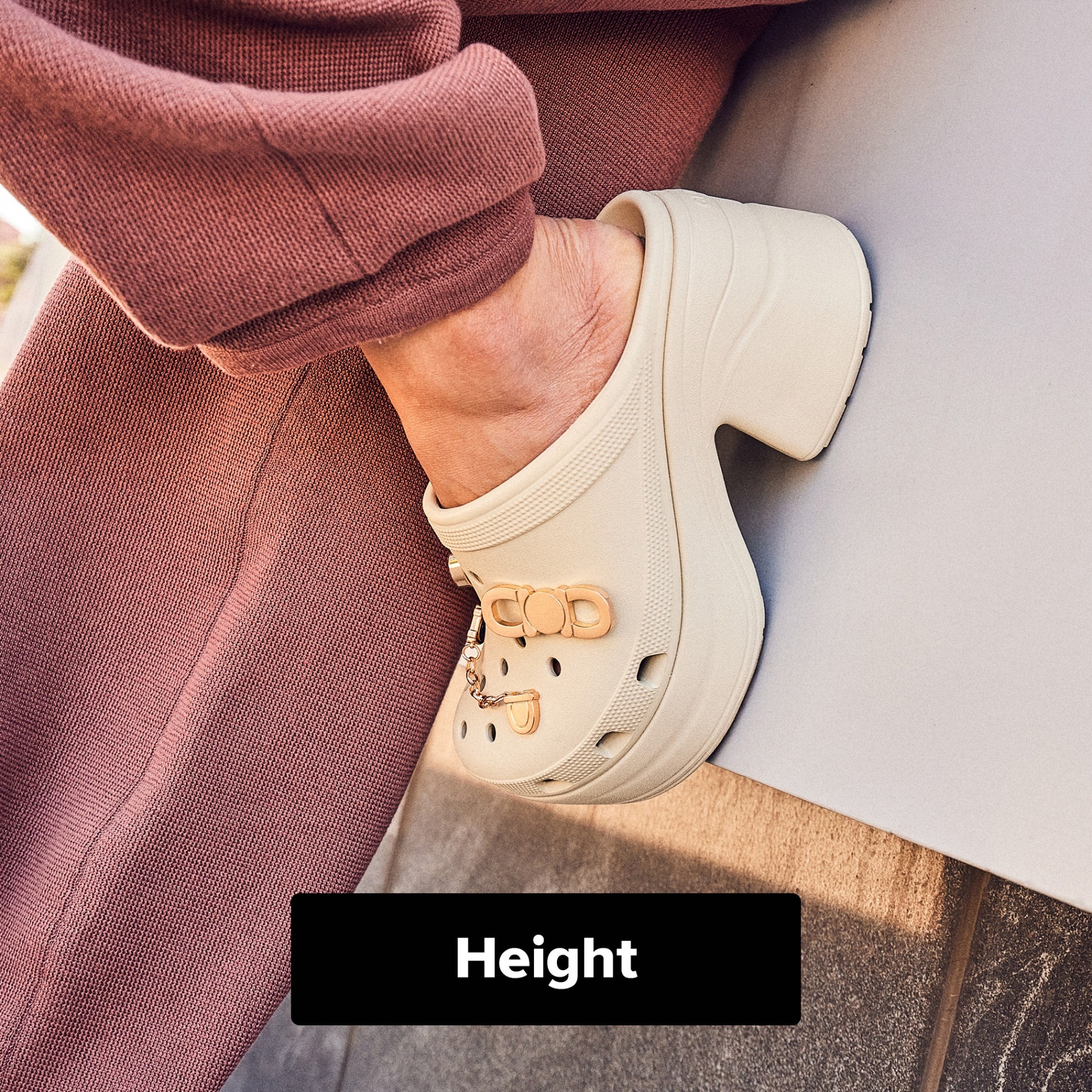 Toko Online Crocs Official Store | Shopee Indonesia