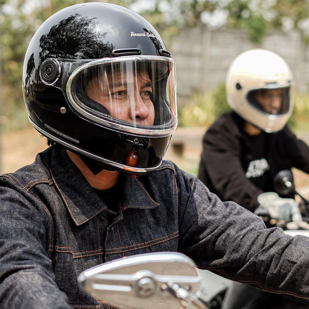 Toko Online Howard Smith Official | Shopee Indonesia