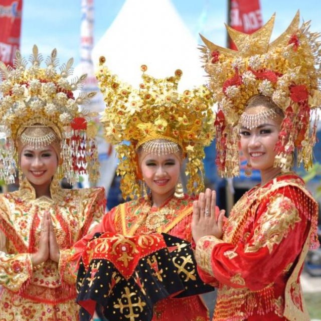 Produk Baju Karnaval Lengkap | Shopee Indonesia