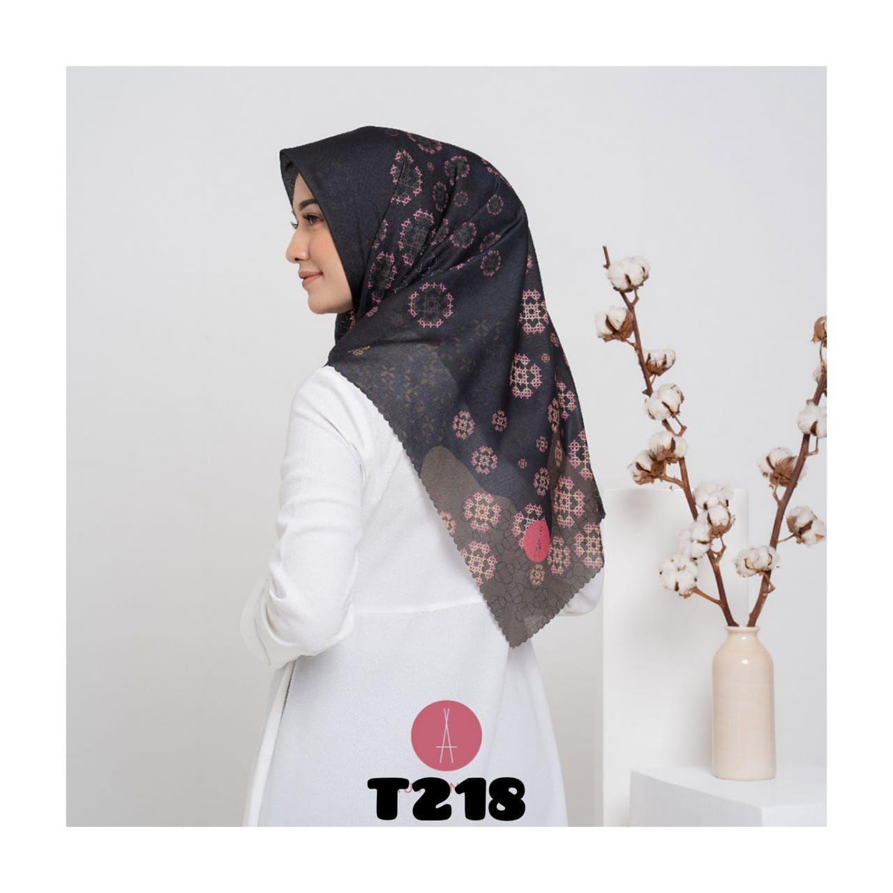 Produk tata_hijab segiempat motif | Shopee Indonesia