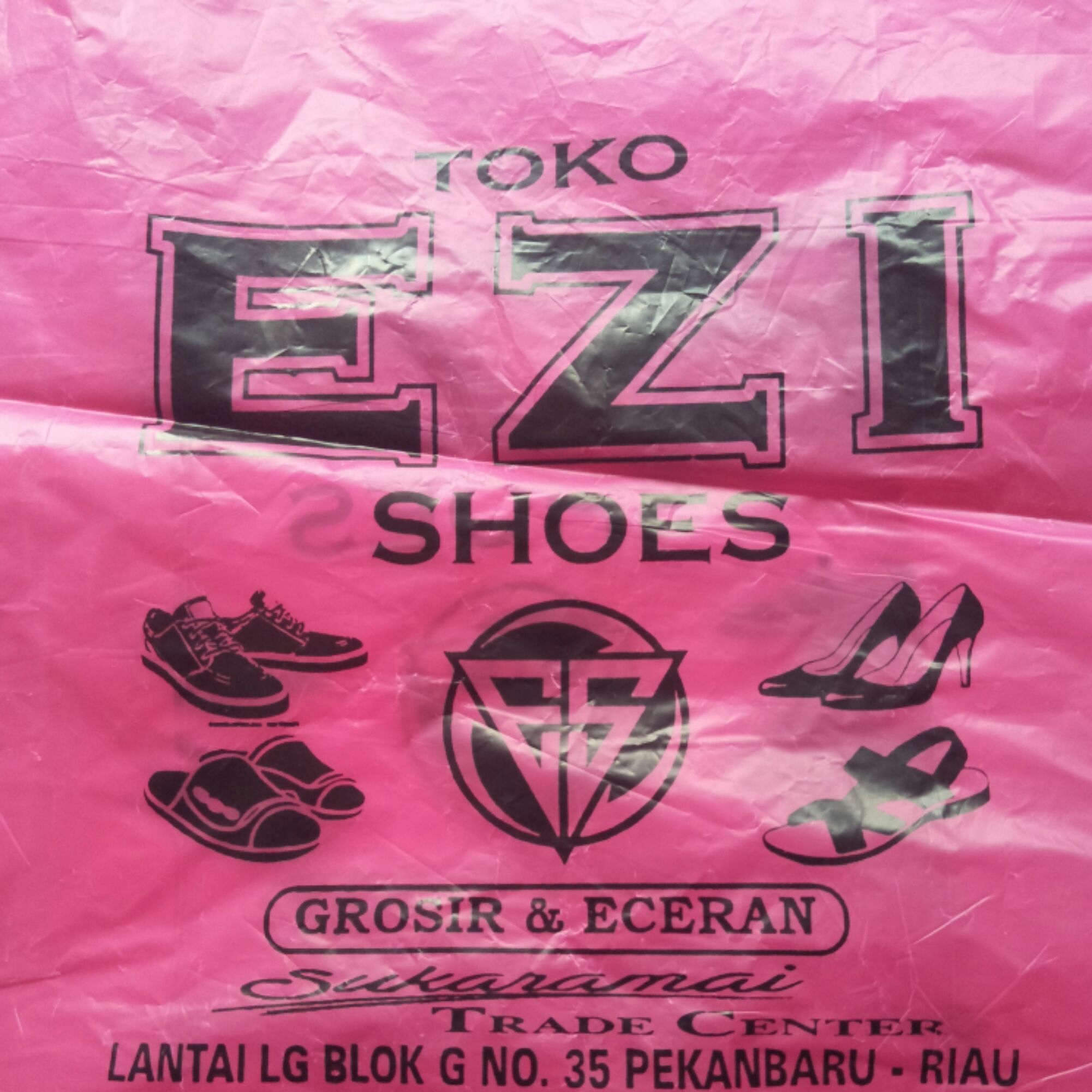 Produk Ezi Shoes | Shopee Indonesia