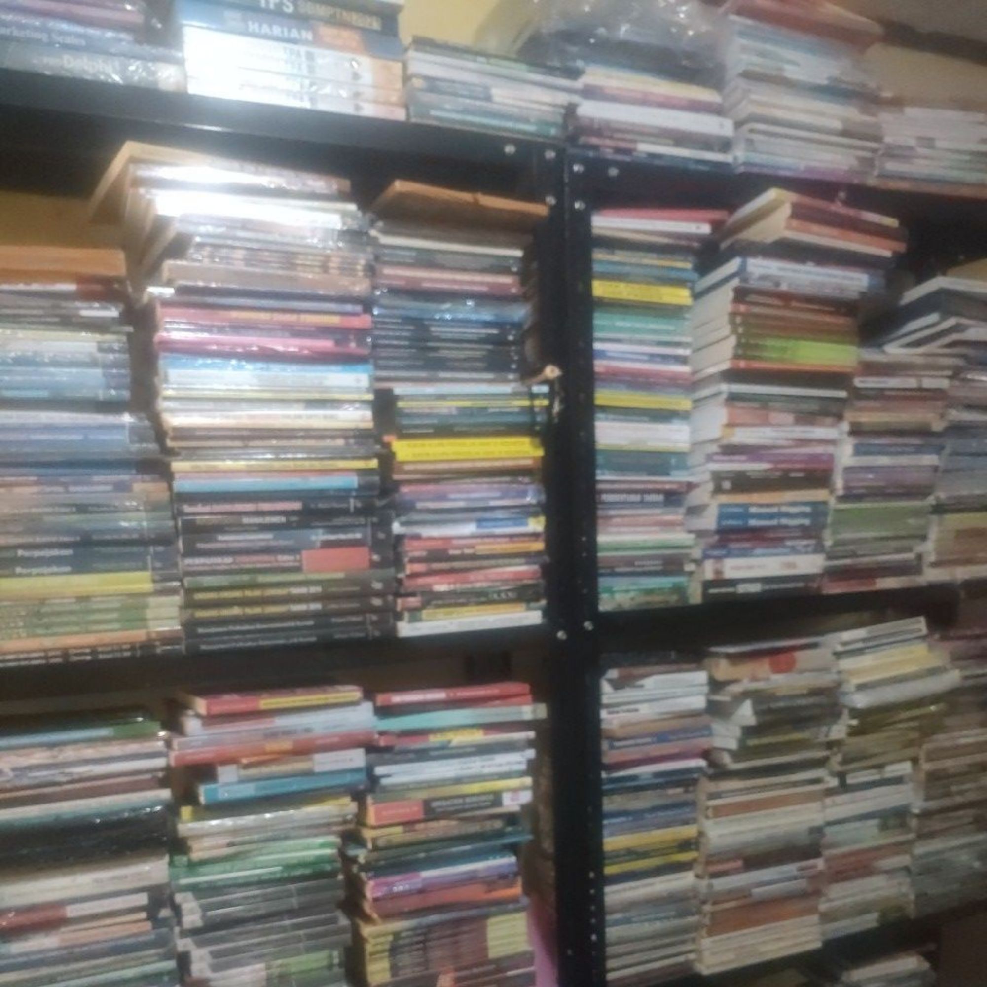 Produk HERO BOOKSTORE | Shopee Indonesia