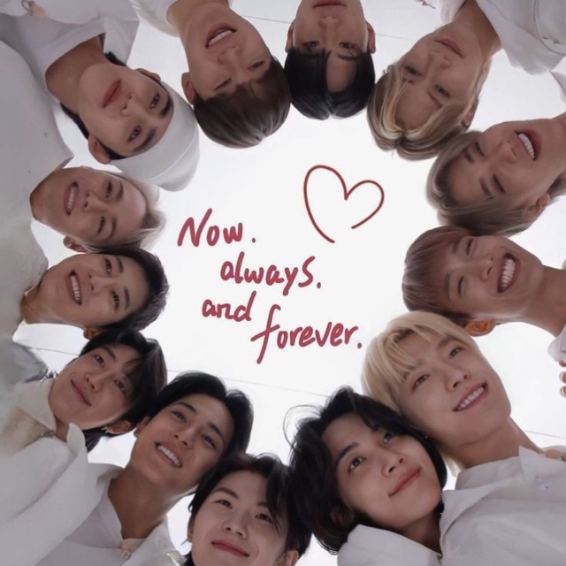 Produk Magic Hand Kpop | Shopee Indonesia