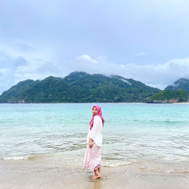 Produk sunnypreloved | Shopee Indonesia