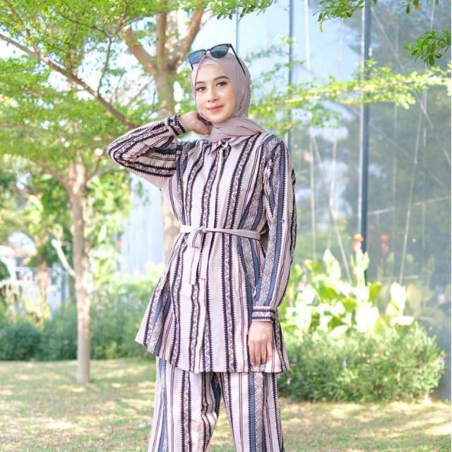 Produk Alterna Clothes | Shopee Indonesia