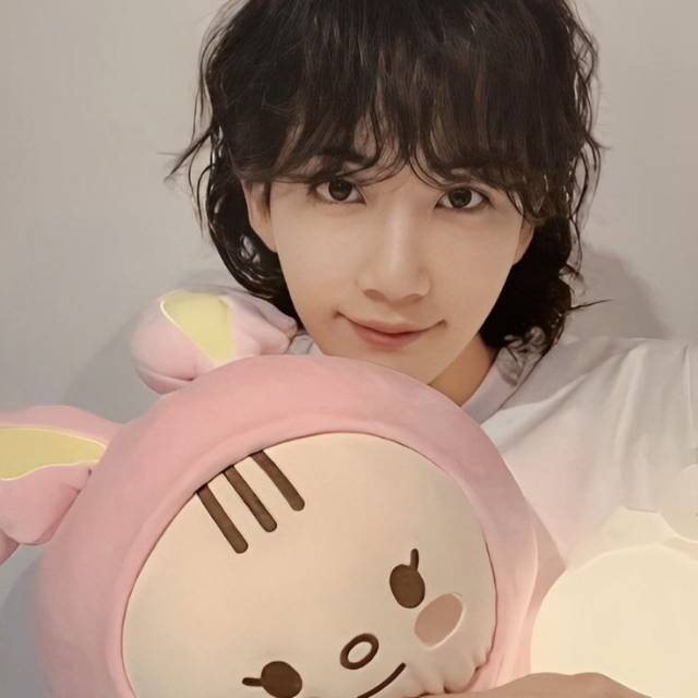 Produk jajan's with iu | Shopee Indonesia