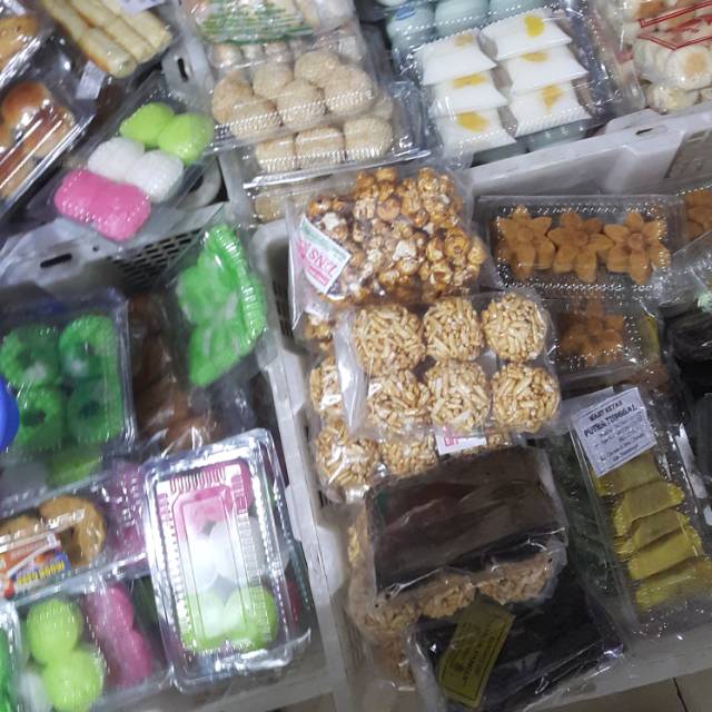 Produk KUE PASAR TRADISIONAL | Shopee Indonesia