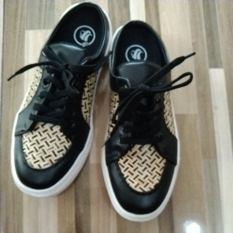 Produk Indang Apang Galeri | Shopee Indonesia