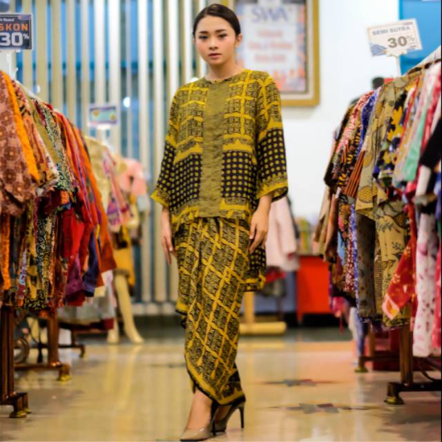 Toko Online EB Batik Official Shop | Shopee Indonesia